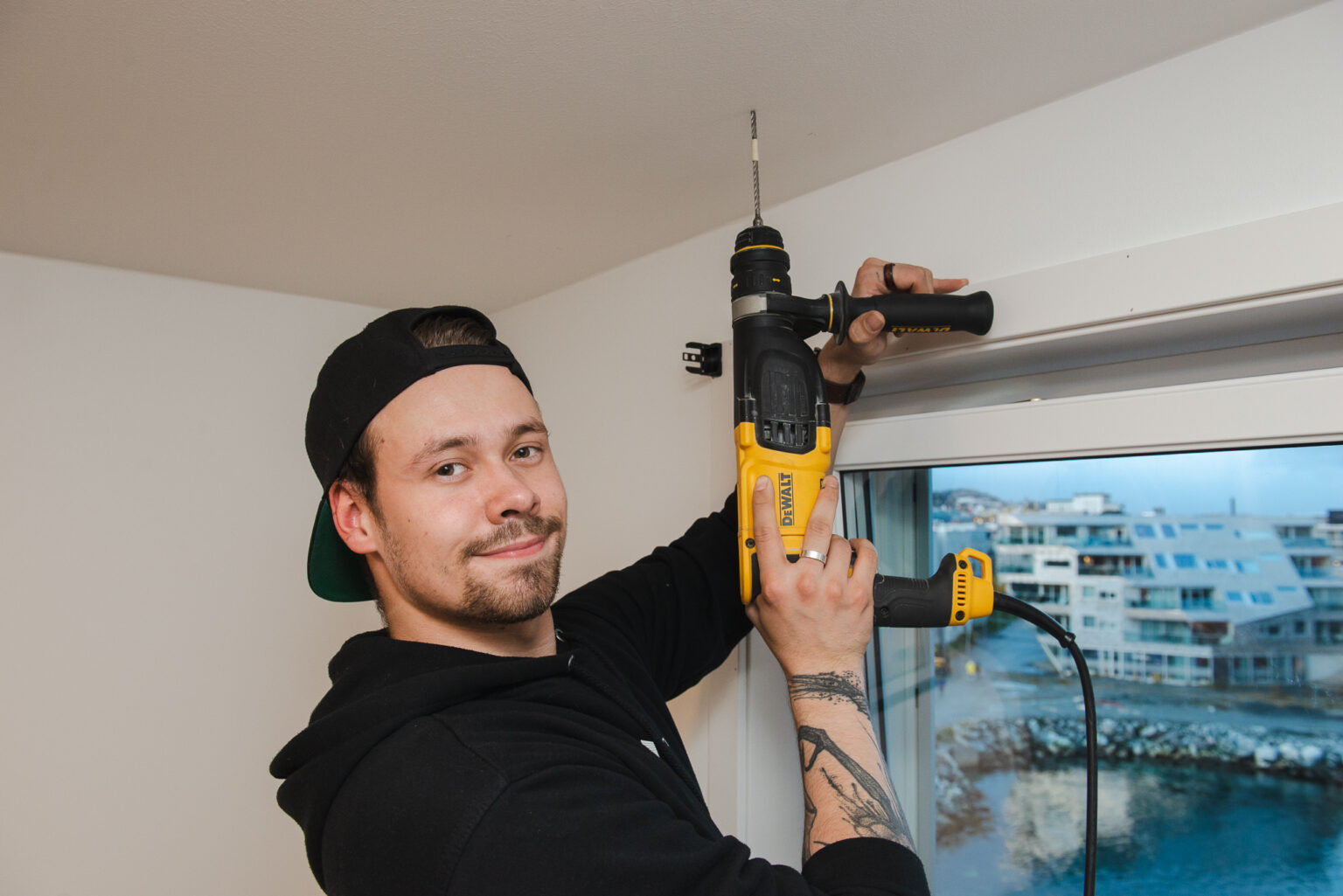 App for enkel montering av solskjerming & gardiner | Myscreens.no